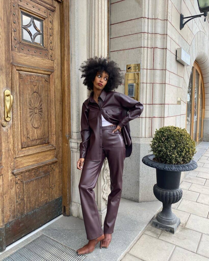 20 Chic European Fall Outfits to Elevate Your Autumn Wardrobe - Mrs ...