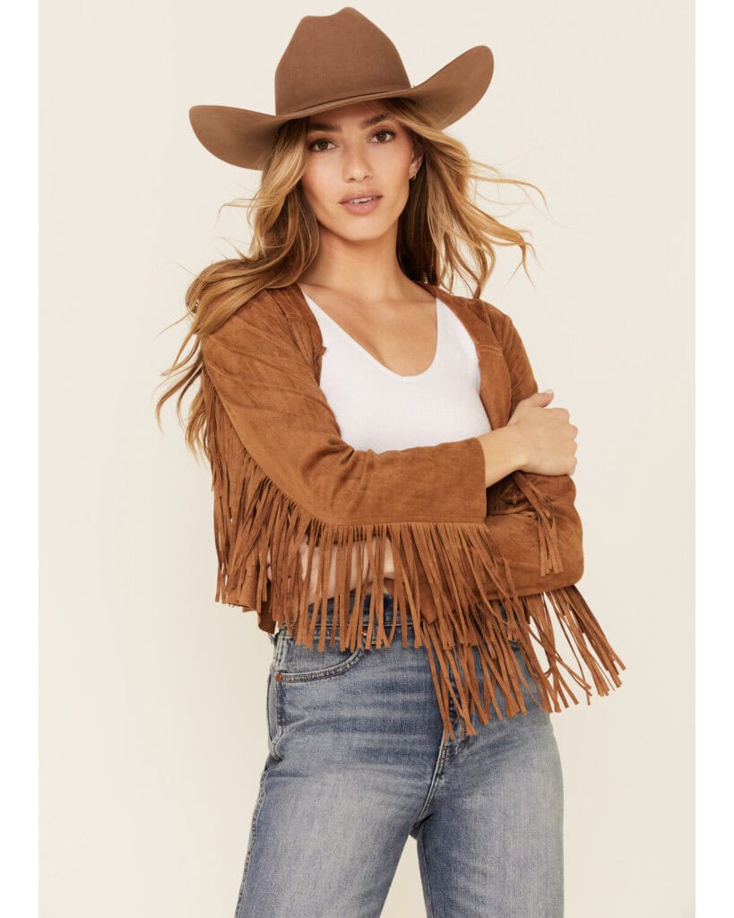 20 Chic Western Fall Outfits That'll Make You the Toast of the Ranch ...