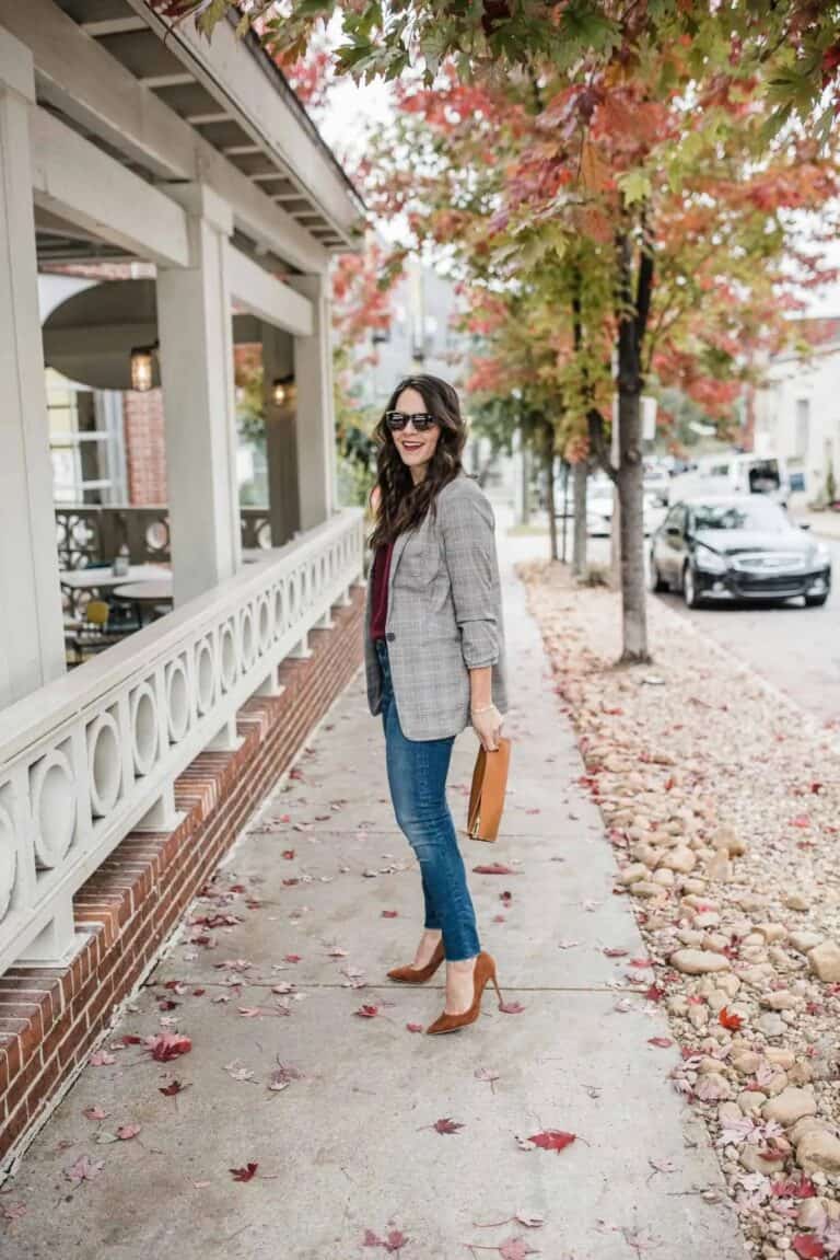 20 Chic Fall Jean Outfits to Elevate Your Autumn Wardrobe