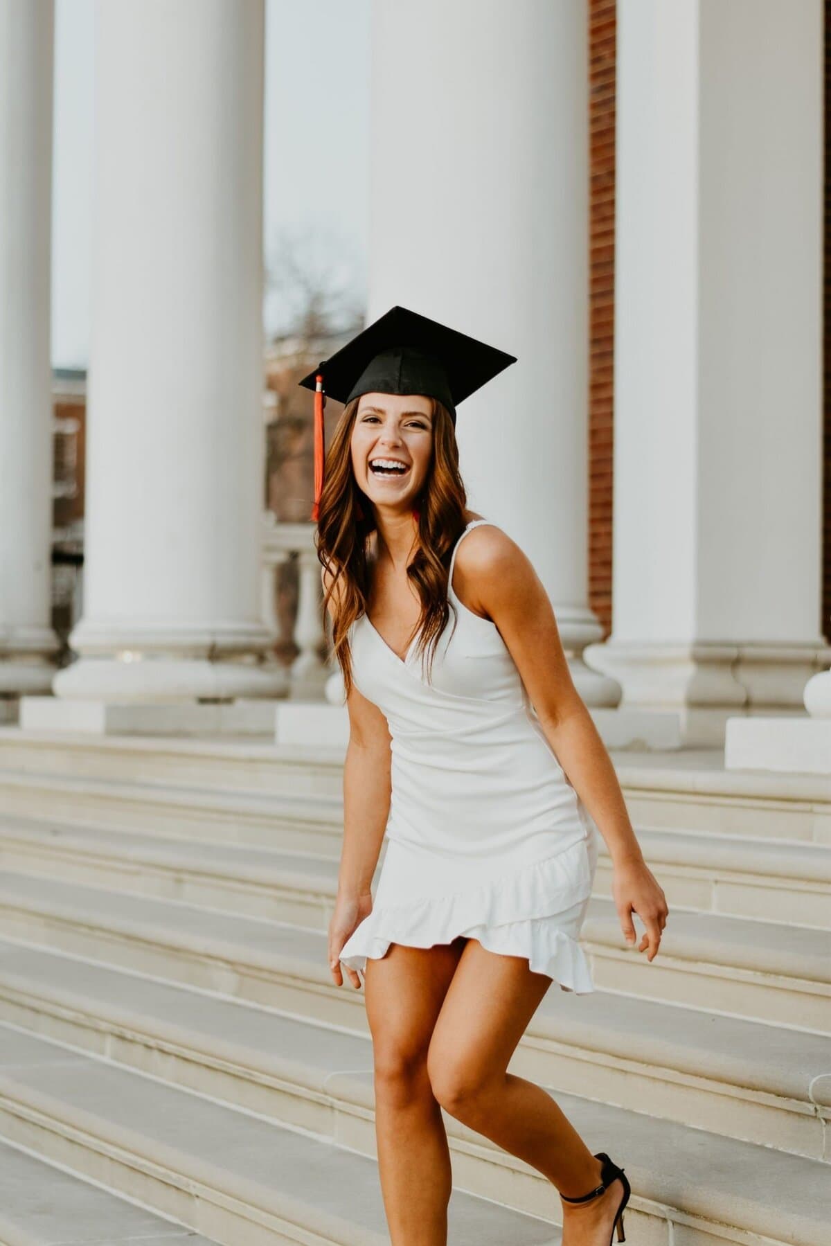 20 Stunning Graduation Outfit Ideas to Make Your High School Sendoff ...