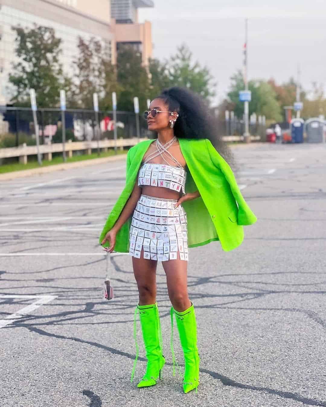 20 Sizzling Karol G Concert Outfits That Will Make You Stand Out in the ...