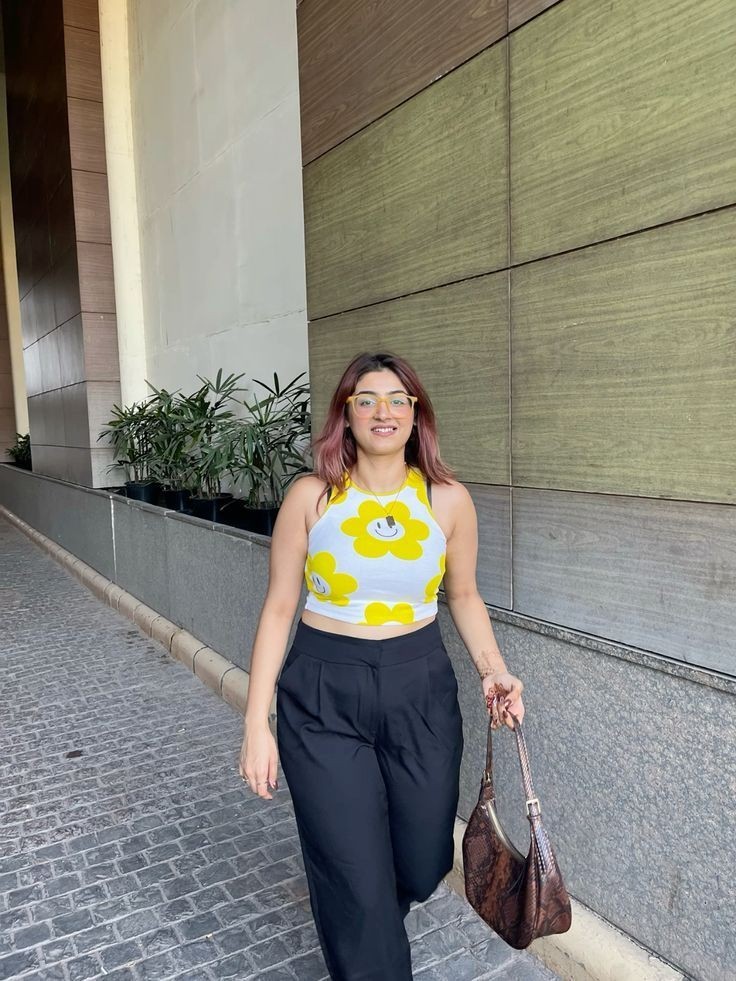 20 Stunning Mid-Size Body Outfit Ideas That Will Transform Your ...